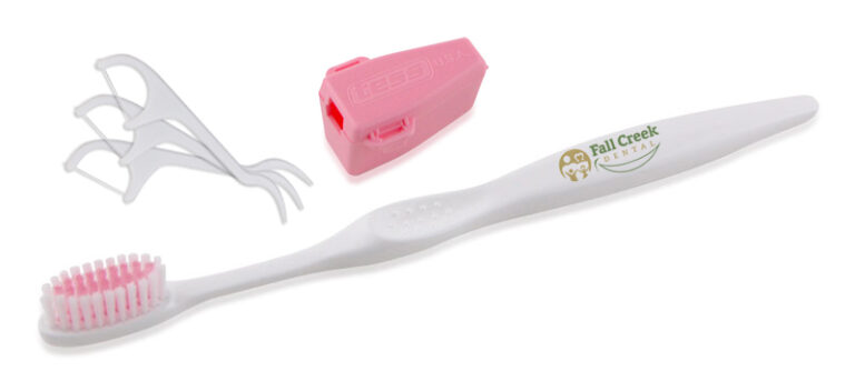 Customizable Dental Kits & Toothbrush Bundles