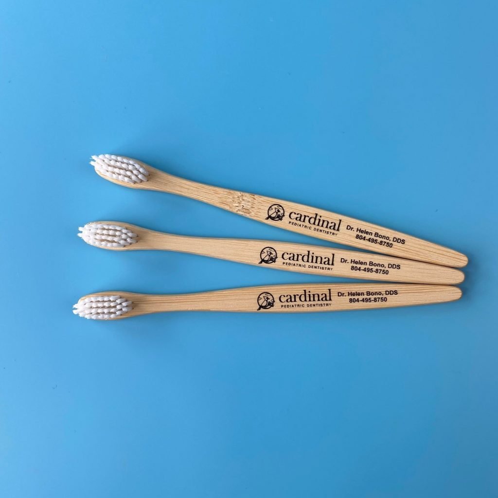 Personalized toothbrushes & dental hygiene in bulk